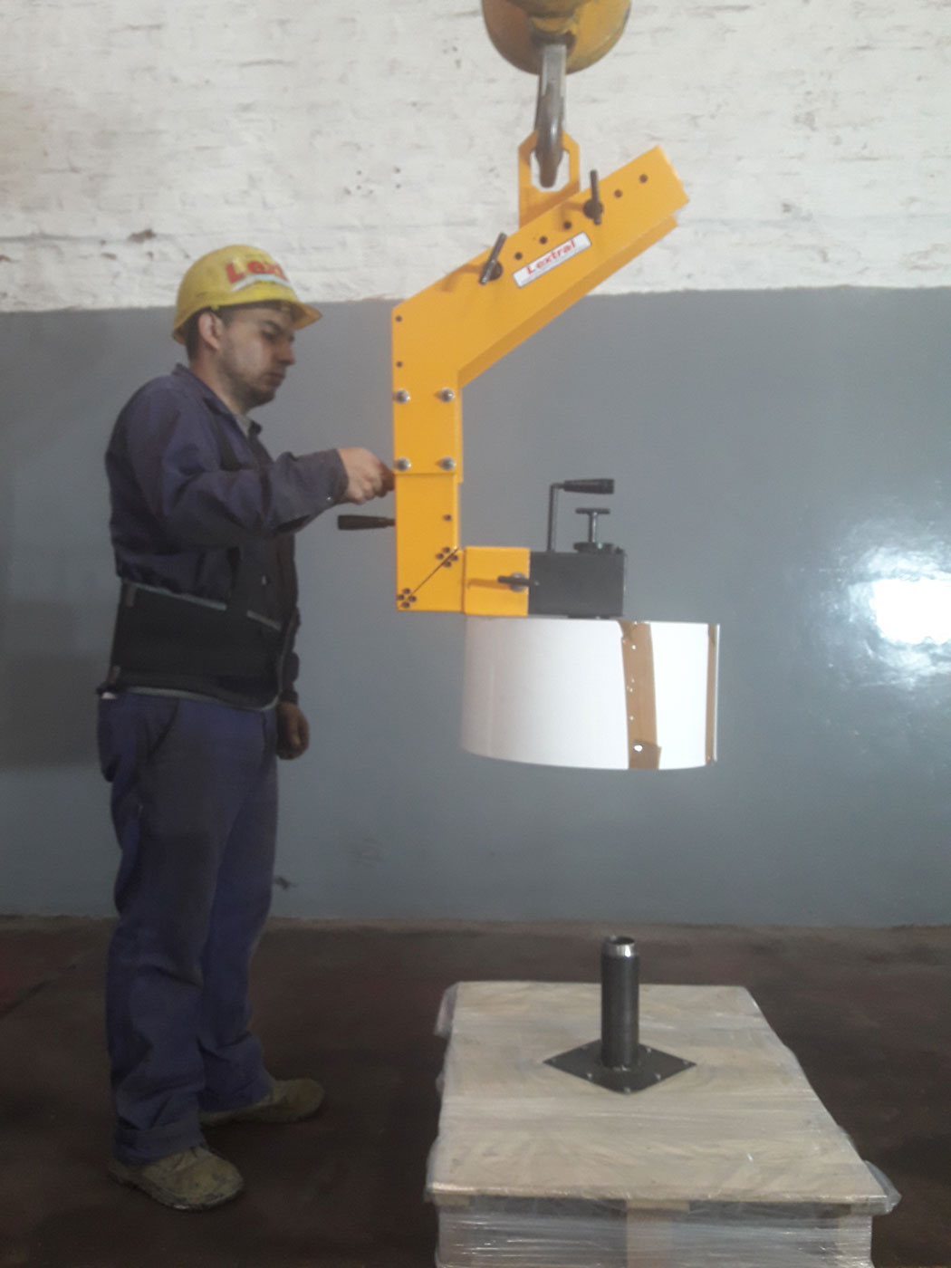 445. Manipulador Core Gripper Manual para Puente Grúa - Lextral